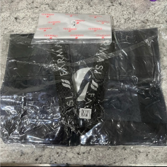 Farmasi | Makeup | Farmasi Bags Tissue Paper Bundle | Poshmark